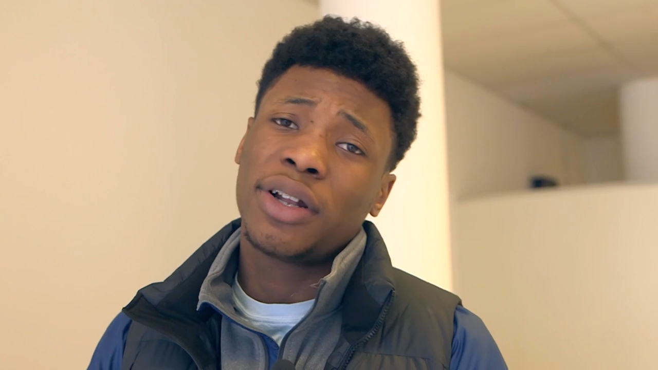 Sevn Alias maakt de winnaar van de Trip naar LA/Bentley video challenge ...